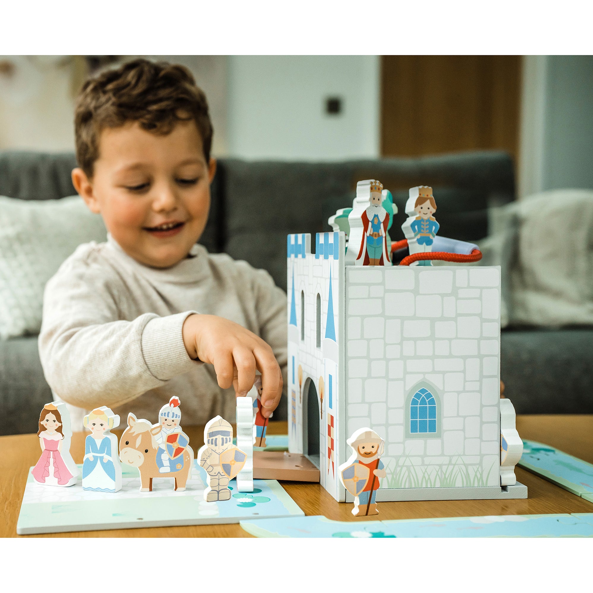 NEW Castle Play Set– Orange Tree Toys