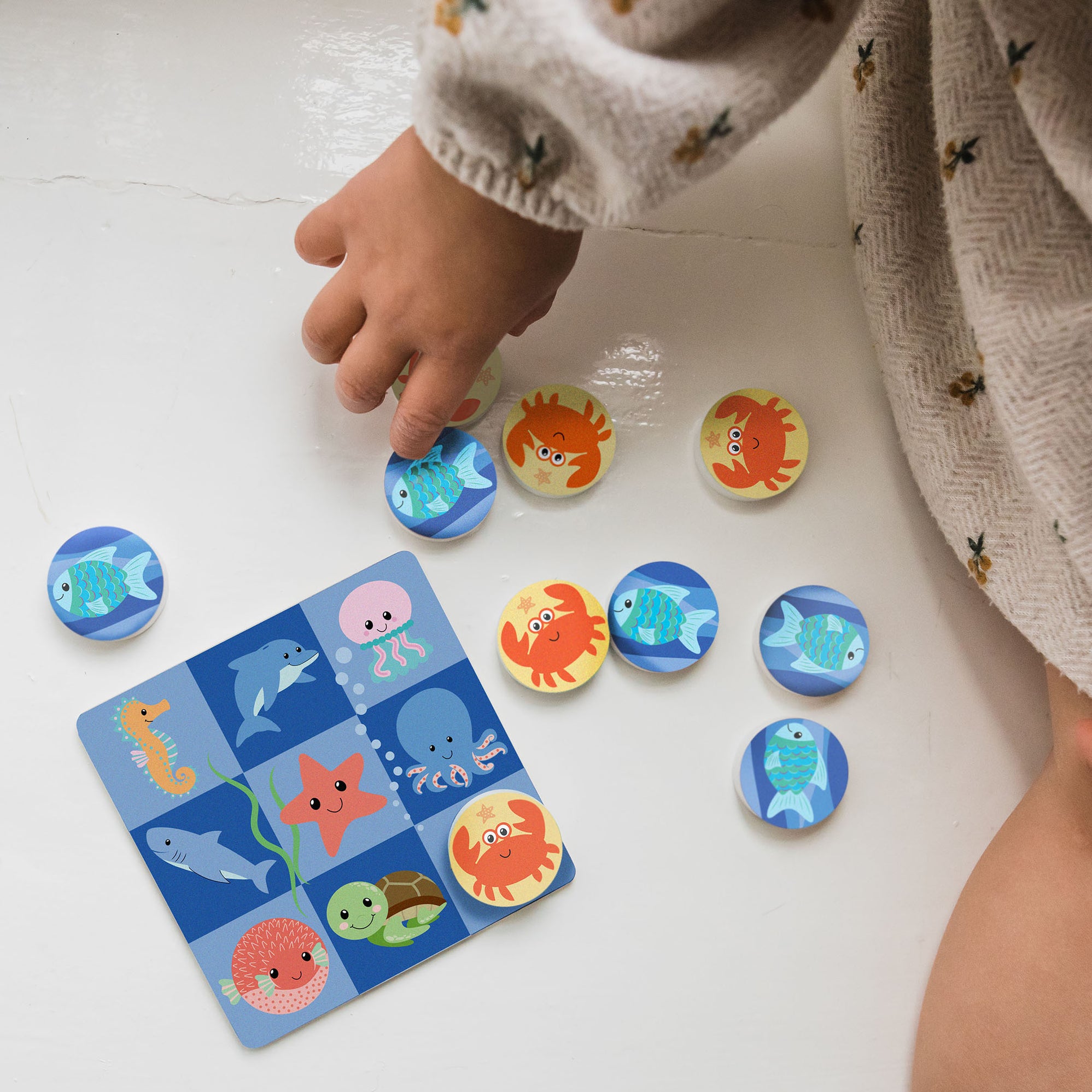 Sea Life Tic Tac Toe– Orange Tree Toys